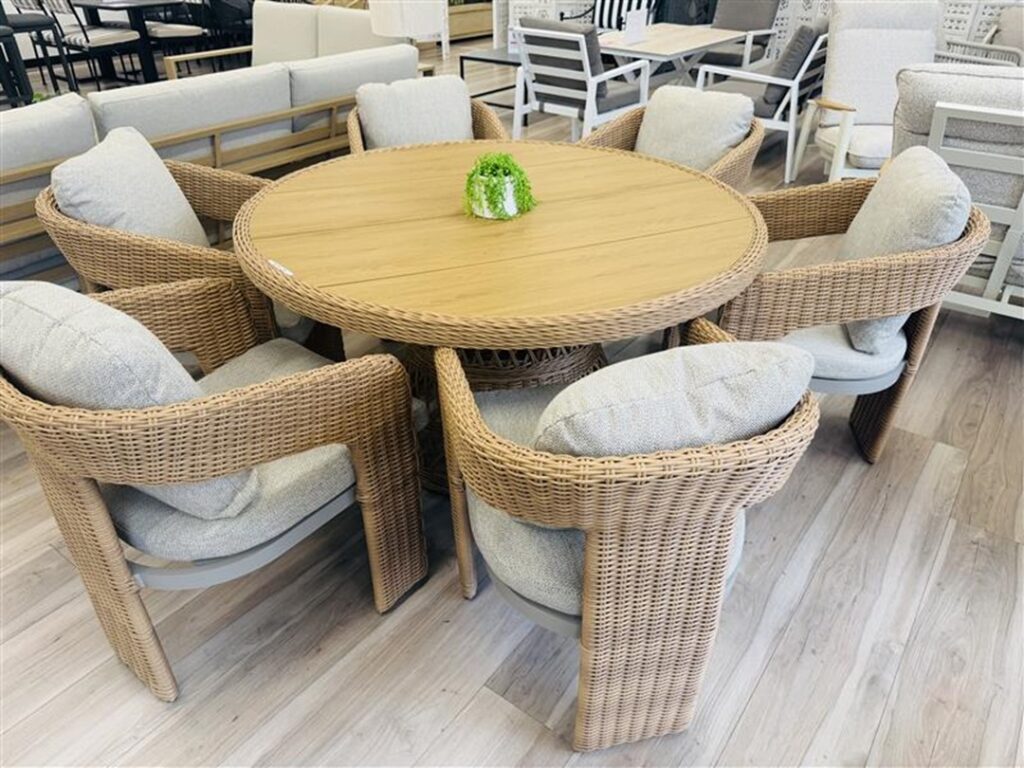 Outdoor Alu & Wicker 7pc Round Dining Setting - Seconds Furniture